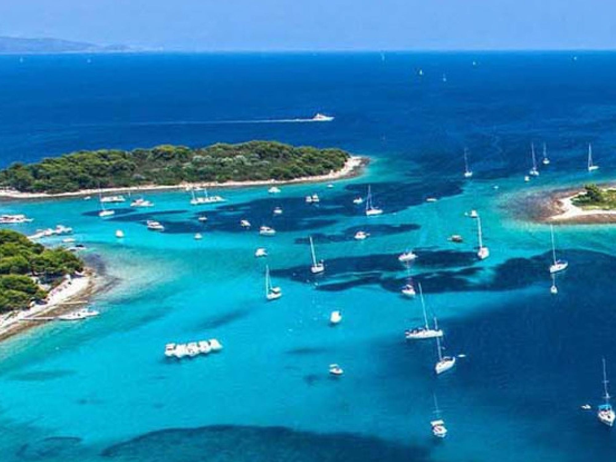 Blue Lagoon Boat Tour – Swim & Lunch with Mali Jure